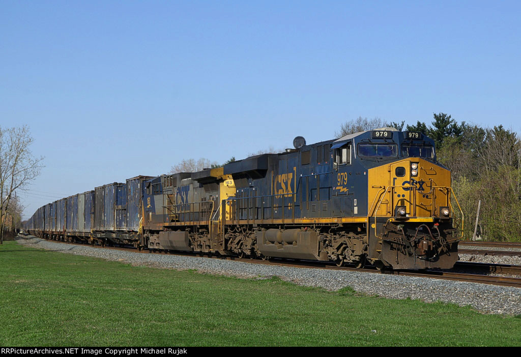 CSX 979